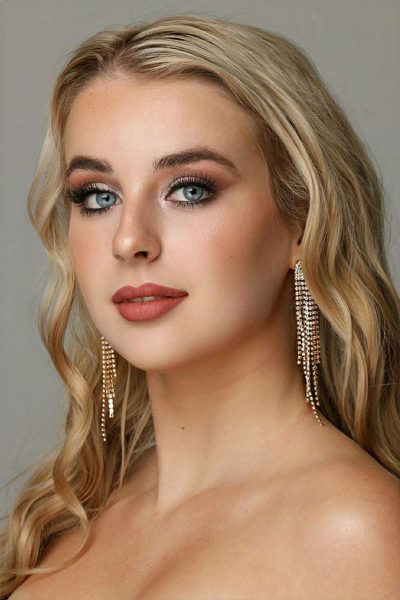 Miss Intercontinental BelgiumLaurine Remans - Miss Intercontinental