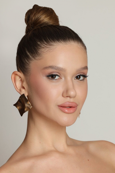 Miss Intercontinental Russia Dariia Reshta - Miss Intercontinental